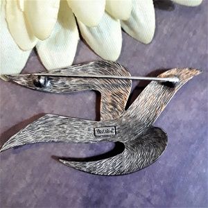 Trifari | Jewelry | Vintage Trifari Silver Bird In Flight Brooch | Poshmark